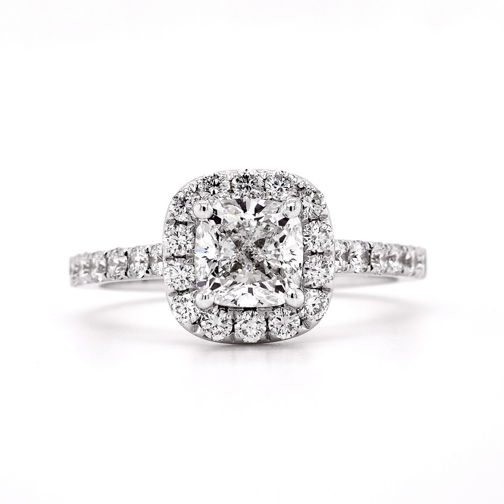 How to Photograph a Diamond Ring? 💍